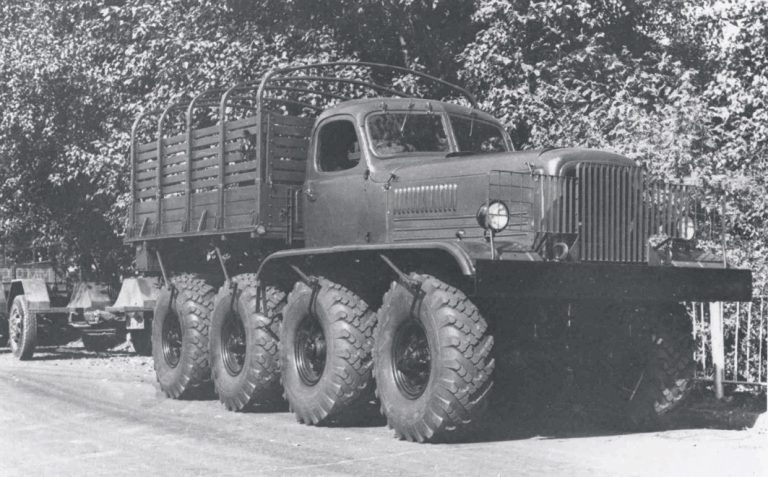The ZiS-E134 - a BEAST from the USSR